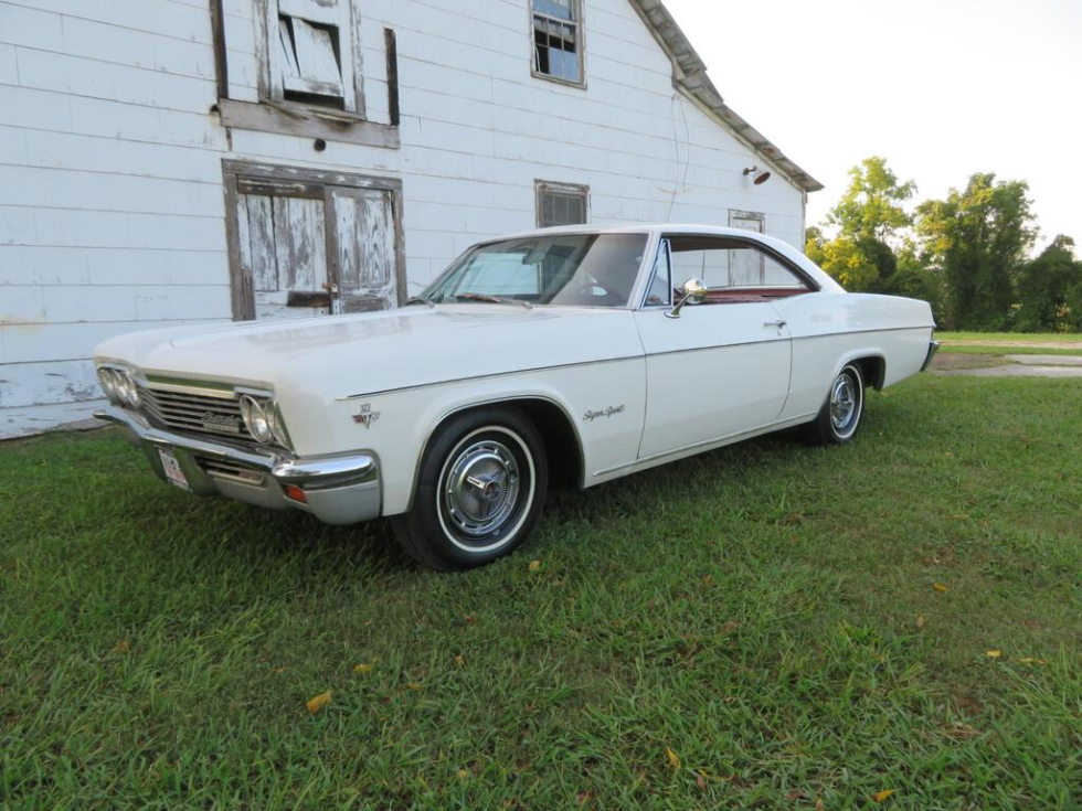 1966 Chevrolet Impala SS - Joe's Golden Gasoline