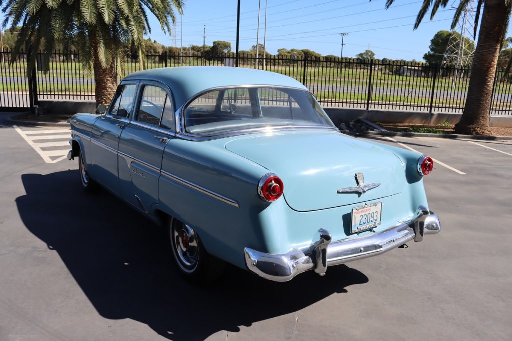 1954 Ford Customline - Joe's Golden Gasoline