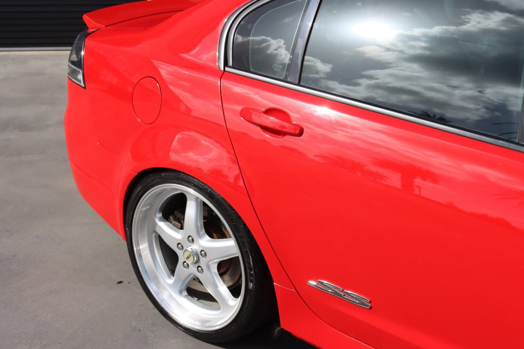 2007 Holden Commodore SSV - Joe's Golden Gasoline