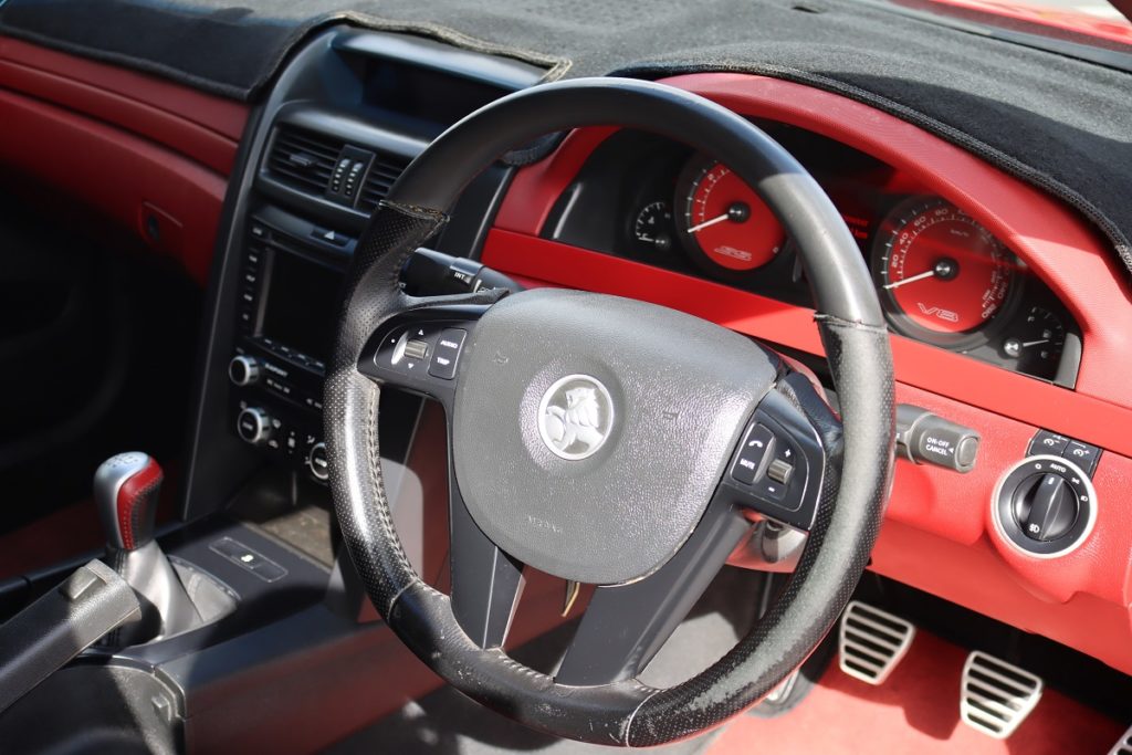 2007 Holden Commodore SSV - Joe's Golden Gasoline