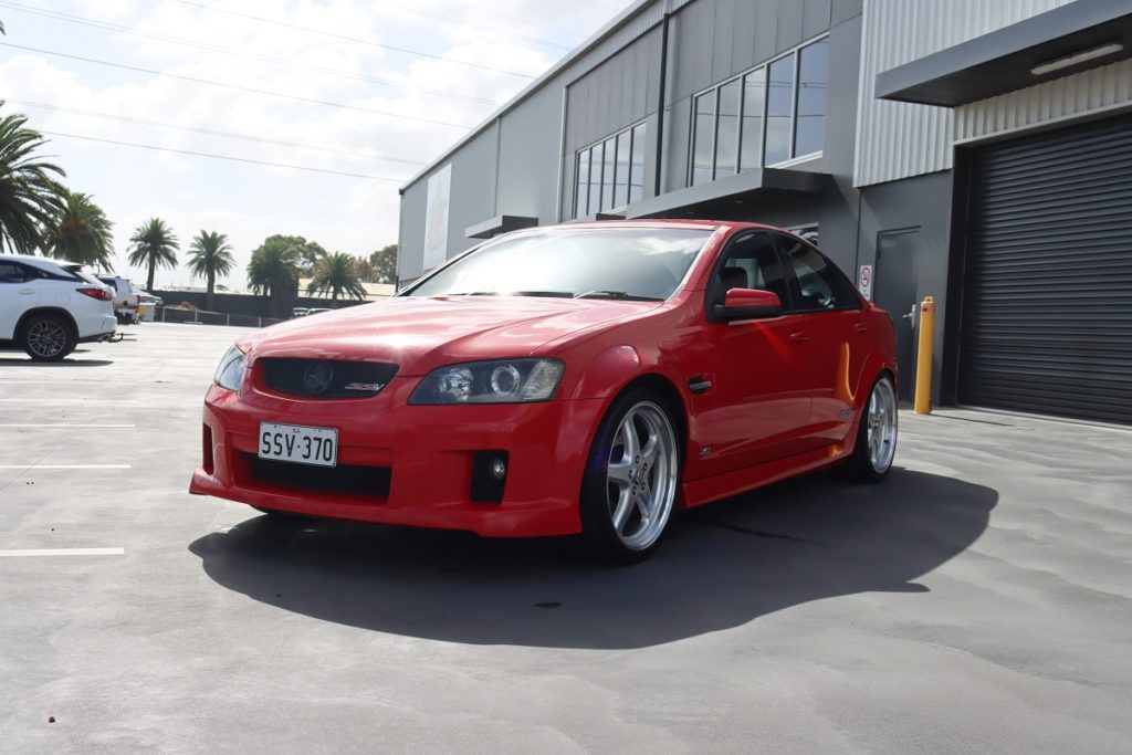 2007 Holden Commodore SSV - Joe's Golden Gasoline