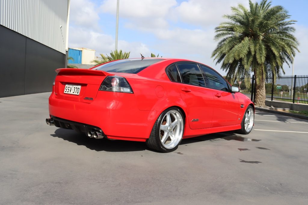 2007 Holden Commodore SSV - Joe's Golden Gasoline